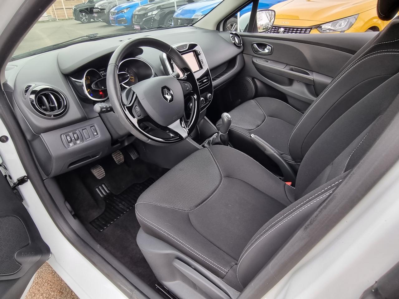 WILLY MATHEY AUTOMOBILES - RENAULT-CLIO-ESSENCE 90 CV ZEN